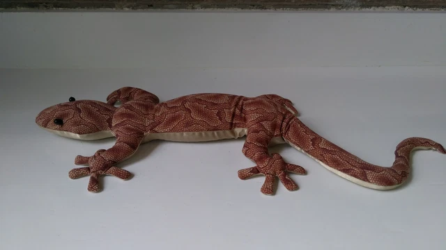 REALISTIC GECKO LIZARD - Heavy Sand Filled Silky Door Stop - 54cm (21 ...