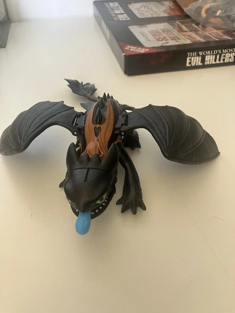 DREAMWORKS HOW TO Train Your Dragon Toothless Figure - 2018 £7.95 ...