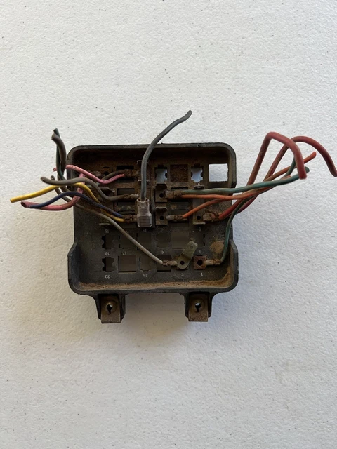 HOLDEN HQ HJ hx hz wb Fuse Box $30.00 - PicClick AU