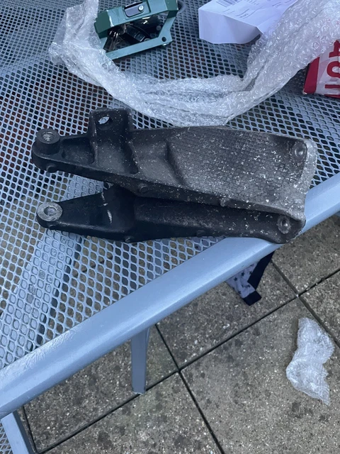 VW T5 T6 Transporter Engine Mount Front Motor Holder Support 7E0199343B ...