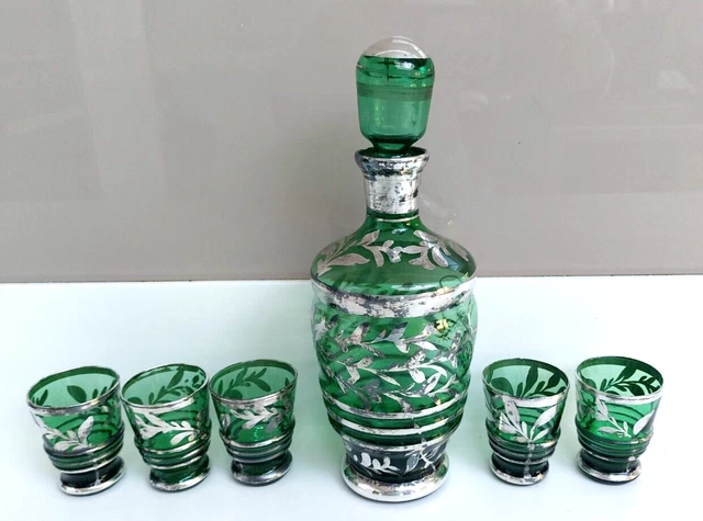VINTAGE VENETIAN EMERALD Green Glass Decanter & 5 Shot Glasses Silver ... VINTAGE VENETIAN EMERALD Green Glass Decanter & 5 Shot Glasses Silver ...