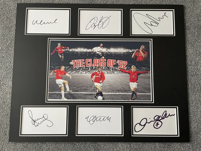 CLASS OF '92 - Manchester United Legends Signed Display Beckham Scholes ...