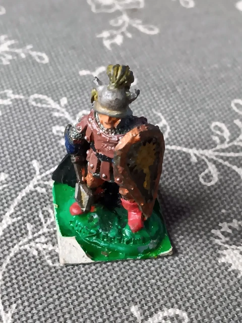 LONE WOLF GUARD Officer C41 Citadel 1984 Pre Slotta Vintage Figure ...