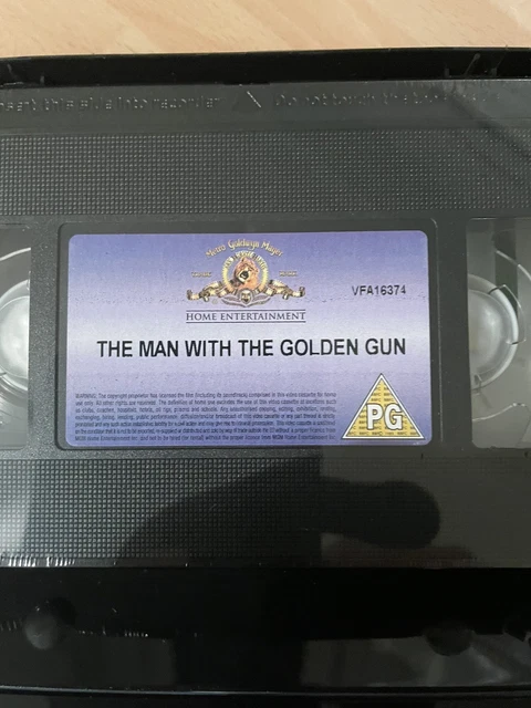 JAMES BOND THE Man With The Golden Gun (VHS) Roger Moore £3.31 ...