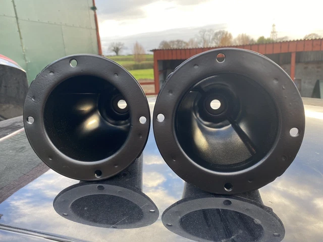 GENUINE LAND ROVER Defender XD Wolf WMIK Front shock turrets *pair* £80 ...