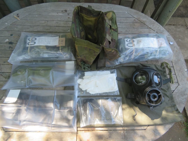 BRITISH ARMY S10 Respirator + Haversack Nbc Smock &Trousers Plus ...