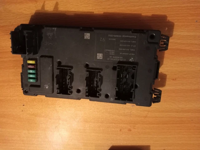BMW F30 CHASSIS Body Control Module 61359329701-01 EUR 38,02 - PicClick FR