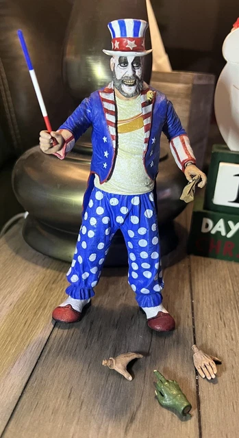 NECA CASA DE 1000 cadáveres Capitán Spaulding EUR 65,38 - PicClick ES