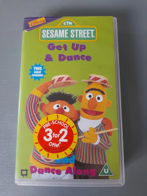 SESAME STREET - Get Up And Dance / Dance Along (VHS, 1998) £9.99 ...
