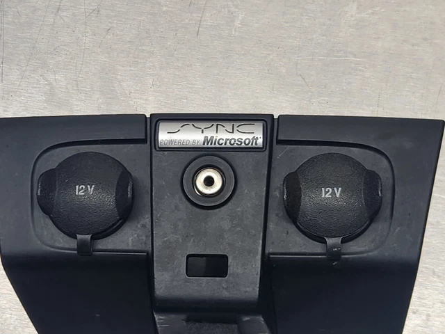 08-11 FORD FOCUS Center Dash Dual Power Outlet 12V Bezel Trim 8S43 ...