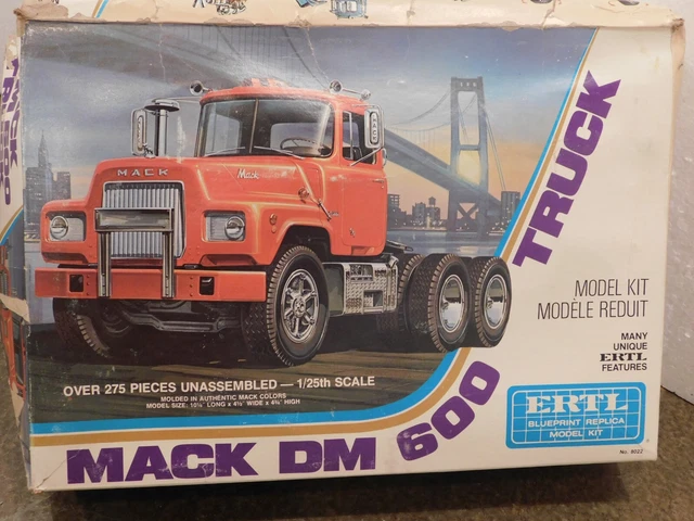 ORIGINAL 70'S ERTL Blueprint 8022 MACK DM 600 Truck Semi Tractor Model ...