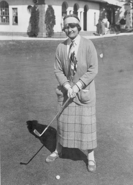 EDITH FRANCES ADAMS Leitch leader of ladies golf since 1915. OLD PHOTO ...