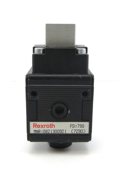 REXROTH 0 821 300 921 | 3/2-Way Valve | MNR: 0821300921 (7290) £49.26 ...