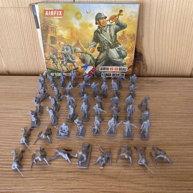 INFANTERIE FRANÇAISE WWI, 48 Soldats Airfix HO-OO S28-69 - Boite Type 3 ... INFANTERIE FRANÇAISE WWI, 48 Soldats Airfix HO-OO S28-69 - Boite Type 3 ...