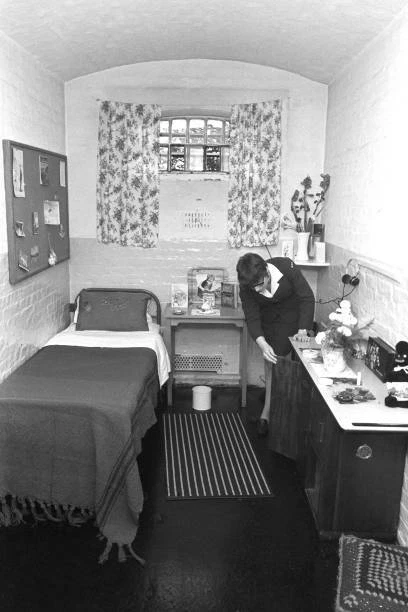CELL IN THE Womens Prison At Holloway 1970 Historic Old Photo $9.00 ...