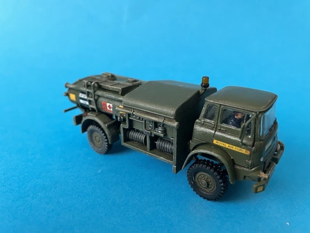 1/76 AIRFIX BEDFORD Bowser Airfield Refueller RAF Built &Painted £27.56 ...