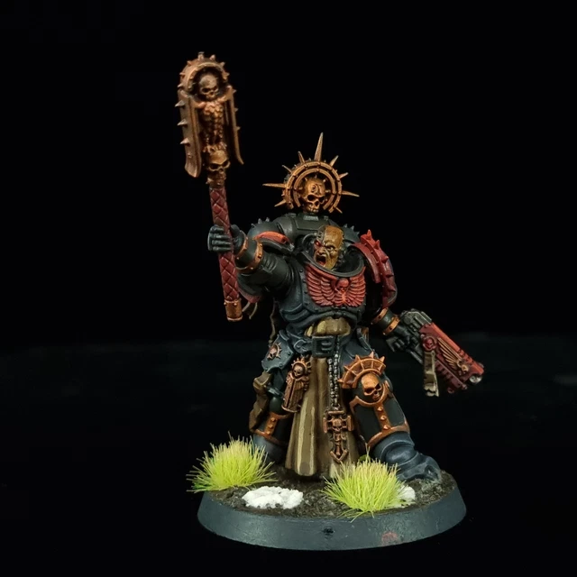 WARHAMMER 40K CRIMSON Fists Primaris Chaplain Tabletop Painted Space ...