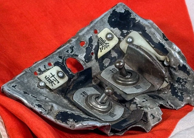 JAPANESE WWII AIRCRAFT Switch Panel : RAF Capture : PROVENANCE: Other ...