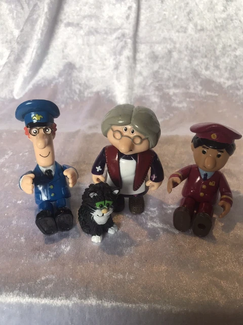 POSTMAN PAT FIGURES Pat, Mrs Goggins, A.J. Bains & Jess The Cat £9.99 ...