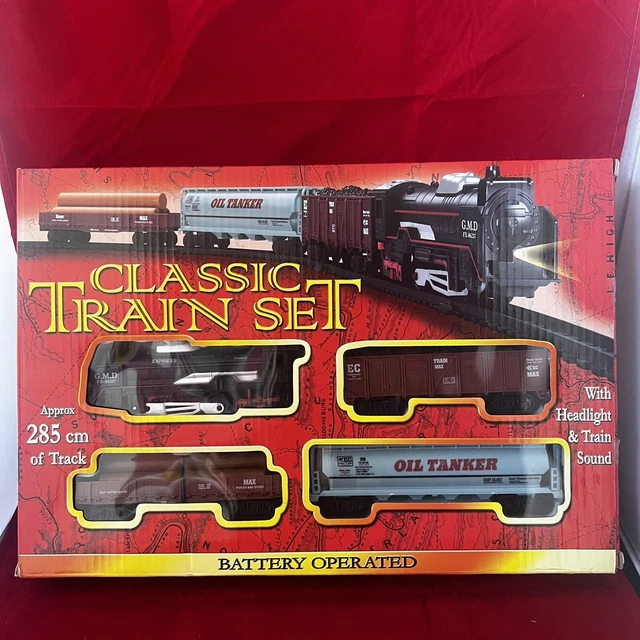 CLASSIC BATTERY OPERATED train set (285cm Track) 4 Carriages £15.00 ...