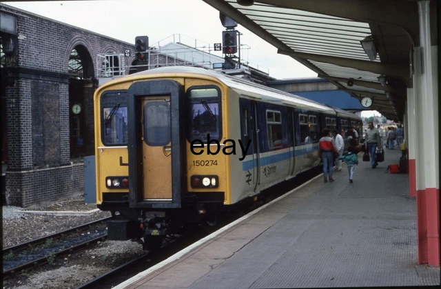 35MM RAILWAY SLIDE - View of British Rail DMU Sprinter 150274 @ Chester ...