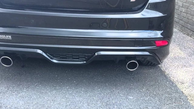 FORD FOCUS MK3 St Zetec Heck Diffusor Spoiler ** EUR 119,00 - PicClick DE