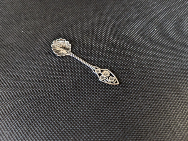 STERLING SILVER LILLY Pad Patterned Salt, Mustard Spoon £29.99 ...
