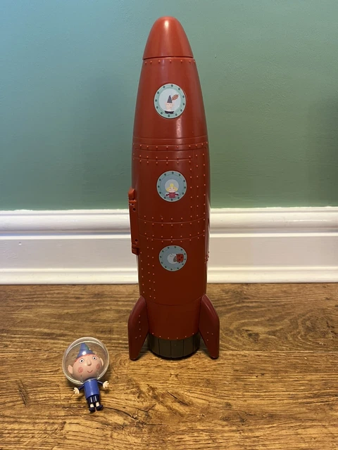 FIGURINE BEN AND Holly's Little Kingdom Space Rocket Toy, Light ...