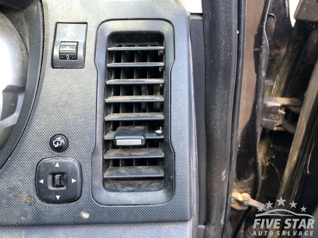 FORD RANGER DASHBOARD Side Air Vent Grill Right 2015 Pickup 4/5dr (11 ...
