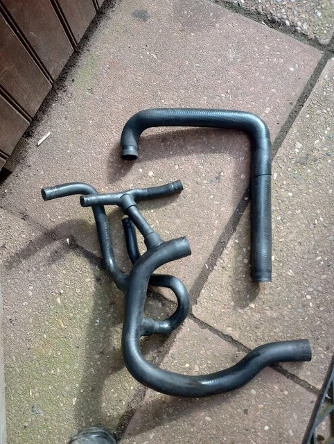 CLASSIC AUSTIN ROVER Mini MPI Front Mounted Radiator Top and Bottom ...