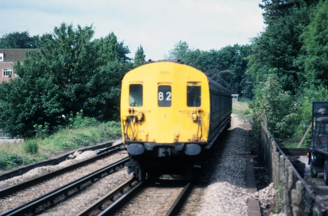 4284 ORIGINAL COLOUR Slide Emu 4 Epb 5011 At Ewell East 1980 £3.99 ...