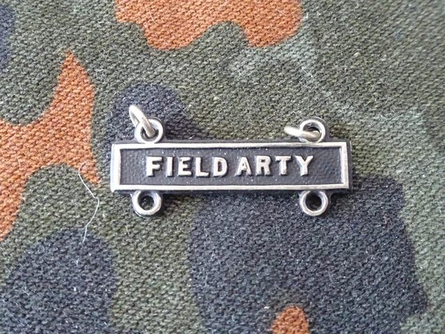 A28-11) ORG. US Shooting-Bar Army WWII Korea Vietnam Field Arty ...