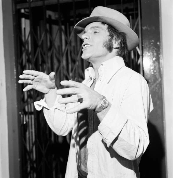 FREDDIE STARR COMEDIAN who is currently appearing at the Opera H - Old ...