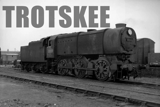 LARGER NEGATIVE BR British Railways Steam Loco 33019 Class Q1 c1962 £6. ...
