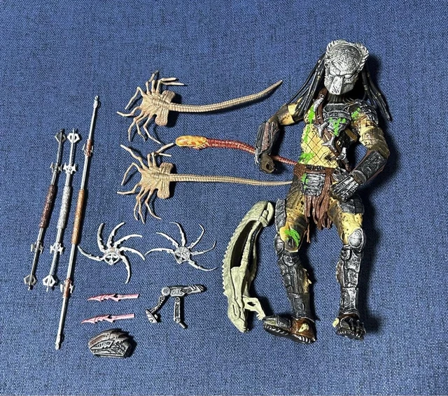 NEKA NECA ALIEN Vs Predator Wolf Battle Damage EUR 180,68 - PicClick ES