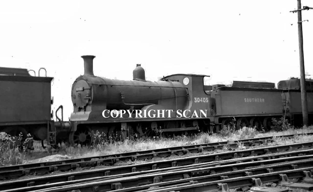 RAILWAY STEAM PHOTO : 30405 Ex LSWR L11 @ EASTLEIGH 48 £2.99 - PicClick UK