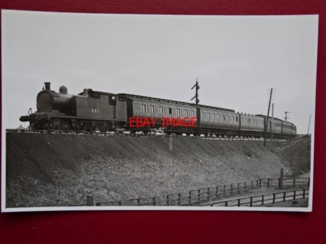 PHOTO LNER Ex Ner Class A6 Loco No 687 Approaching Darlington £3.00 ...