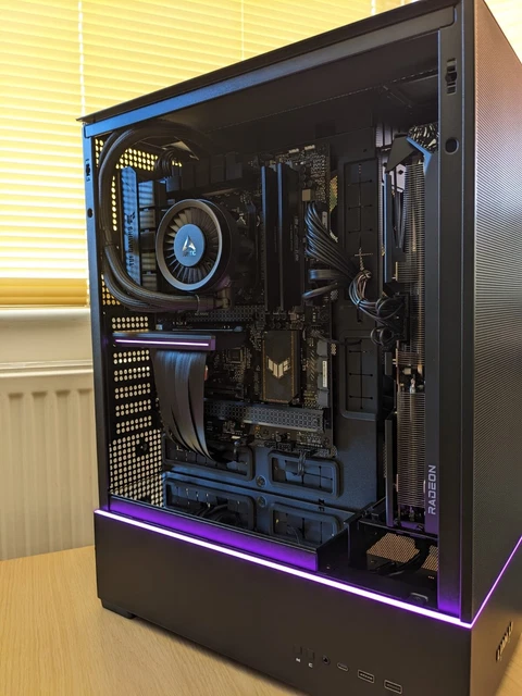 AMD RADEON RX 9070 XT, Ryzen 7 7700, 32GB RAM, 2TB NVMe Gaming PC £ ...