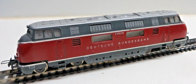 TRIX EXPRESS H0 2260 Diesel Locomotive V200 035 DB Illuminated Tested ...