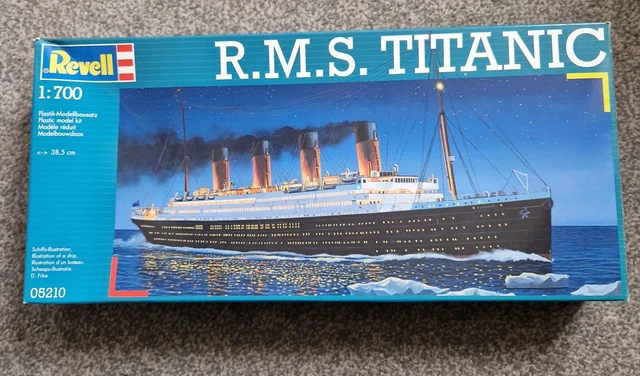 RMS TITANIC MODEL kit 1:700 £15.00 - PicClick UK