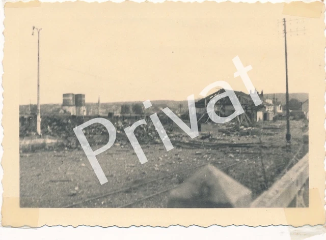 FOTO WK2 GEBIRGSJÄGER Kompanie 11/468 bombardierter Bahnhof ...