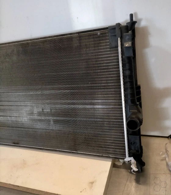 RADIATEUR DE CHAUFFAGE pour PEUGEOT 308 BlueHDi 130 EAT8 S&S Ber ...