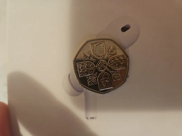 RARE 3 LIONS Error 2022 King Charles III Uncrowned Uncirculated Coin £ ...