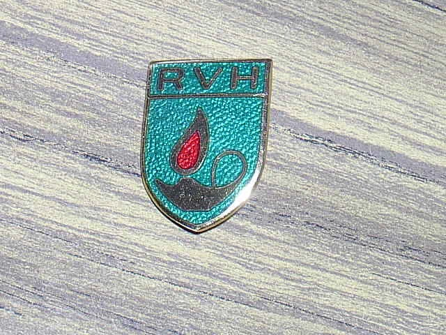 ROYAL VICTORIA HOSPITAL (Belfast) RVH first year student nurse green ...