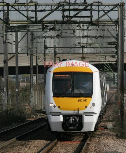 PHOTO CLASS 357 Electrostar Unit 357017 C2C Dagenham Dock - Class 367 ...