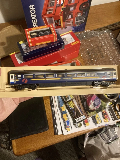 HORNBY MK3 FIRST Great Western Barbie Livery First Class Carriage £20. ...