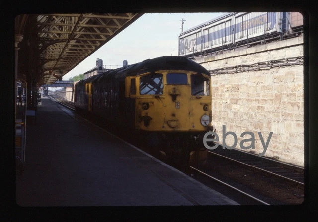 ORIGINAL 35MM slide - Class 26 - 26040 at Dundee, Scotland on 5.8.81. £ ...