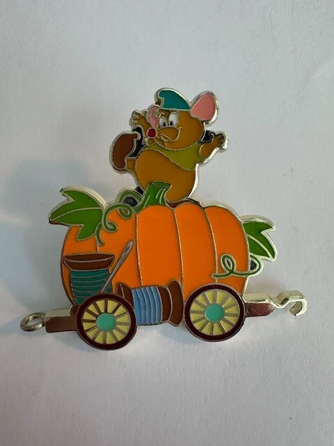 DISNEY PRINCESS SIDEKICKS Train Car Blind Box Pin Gus Box Lunch ...