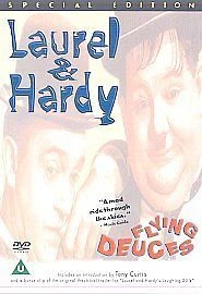 LAUREL AND HARDY: The Flying Deuces (Special Edition) (DVD) EUR 9,42 ...