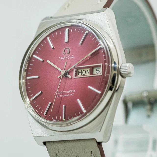 *READ* VINTAGE OMEGA Seamaster Cal.1022 Automatic Red Gradation Dial ...